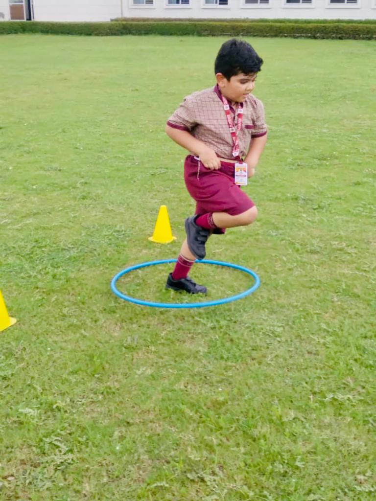 Obstacle course relay race - Florence International School